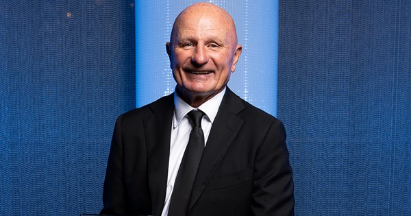 Sterling inducted to NSWRL Hall of Fame | Eels