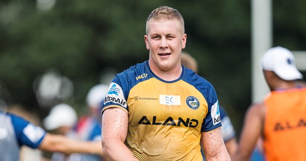 Daniel Alvaro joins The Talk in Parradise | Eels