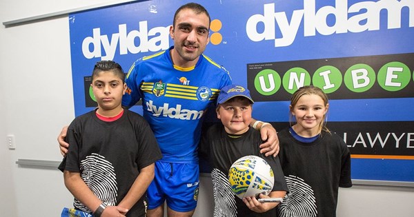 Vote Tim Mannah for the Ken Stephen Medal | Eels