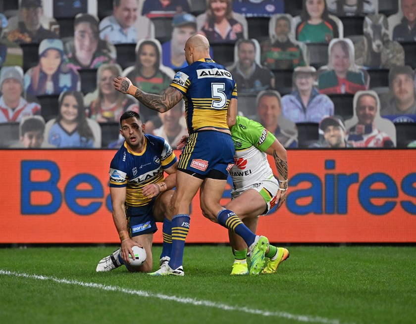 Eels v Raiders in photos - Eels
