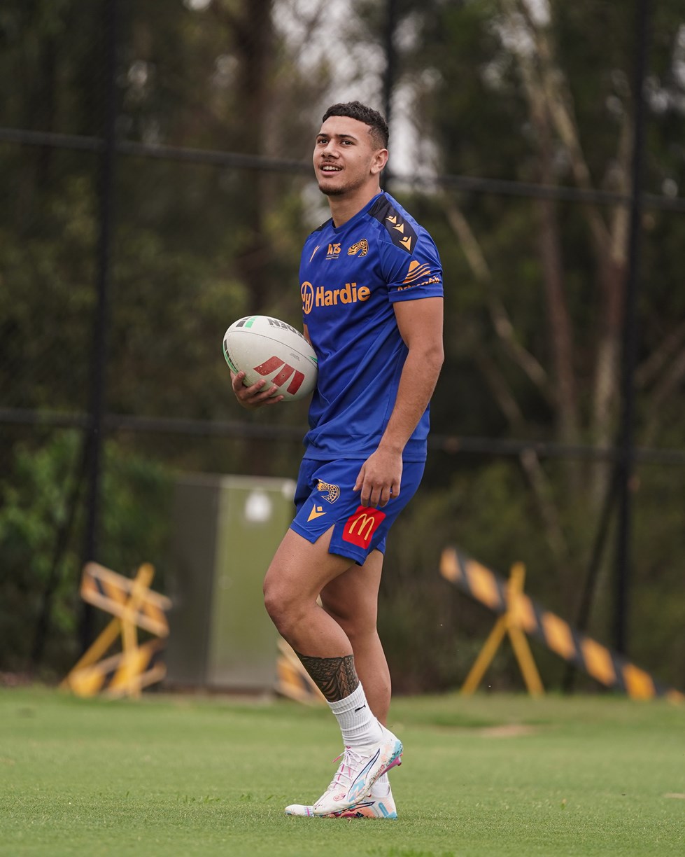 Isaiah Iongi arrives at Eels | Eels